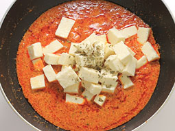 Achari Paneer Recipe - Spicy, Tantalizing Paneer Curry with Pickle like ...