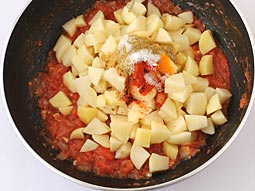Dry Aloo Matar Recipe - Spicy Indian Aloo and Mutter Sabzi with Tomato