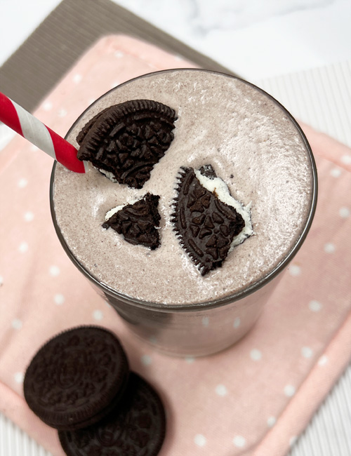 Oreo Milkshake Recipe with 3 Ingredients - Thick Shake