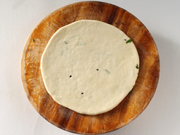 Kulcha Recipe - Easy Butter Kulcha without Yeast - Without Oven