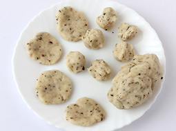 Mathri Recipe - Make Punjabi Methi Mathri with Step by Step Photos