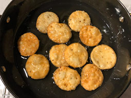 Papdi Recipe - Step by Step Homemade Papri Recipe for Indian Chaat